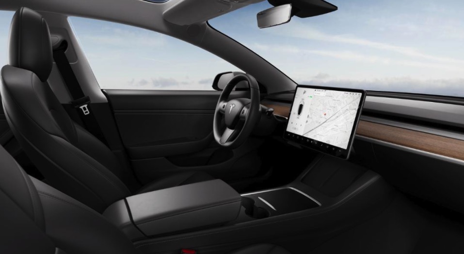 ⚡️🚘 Tesla Model 3 S+ mit 306 PS für eff. 298€/Monat (Gewerbeleasing)